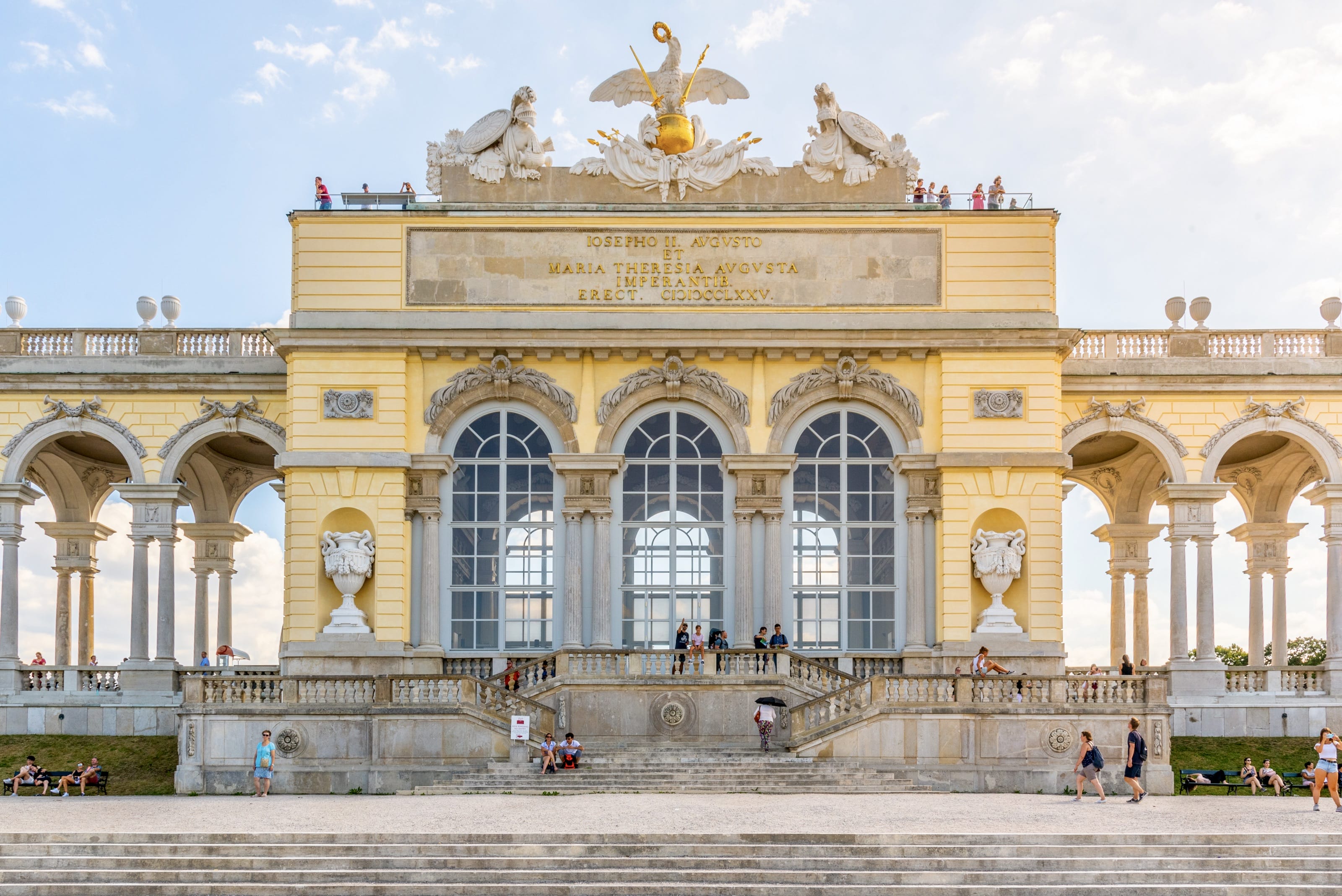 25+ Beautiful Palaces In Europe, The Complete Guide - The Geographical Cure